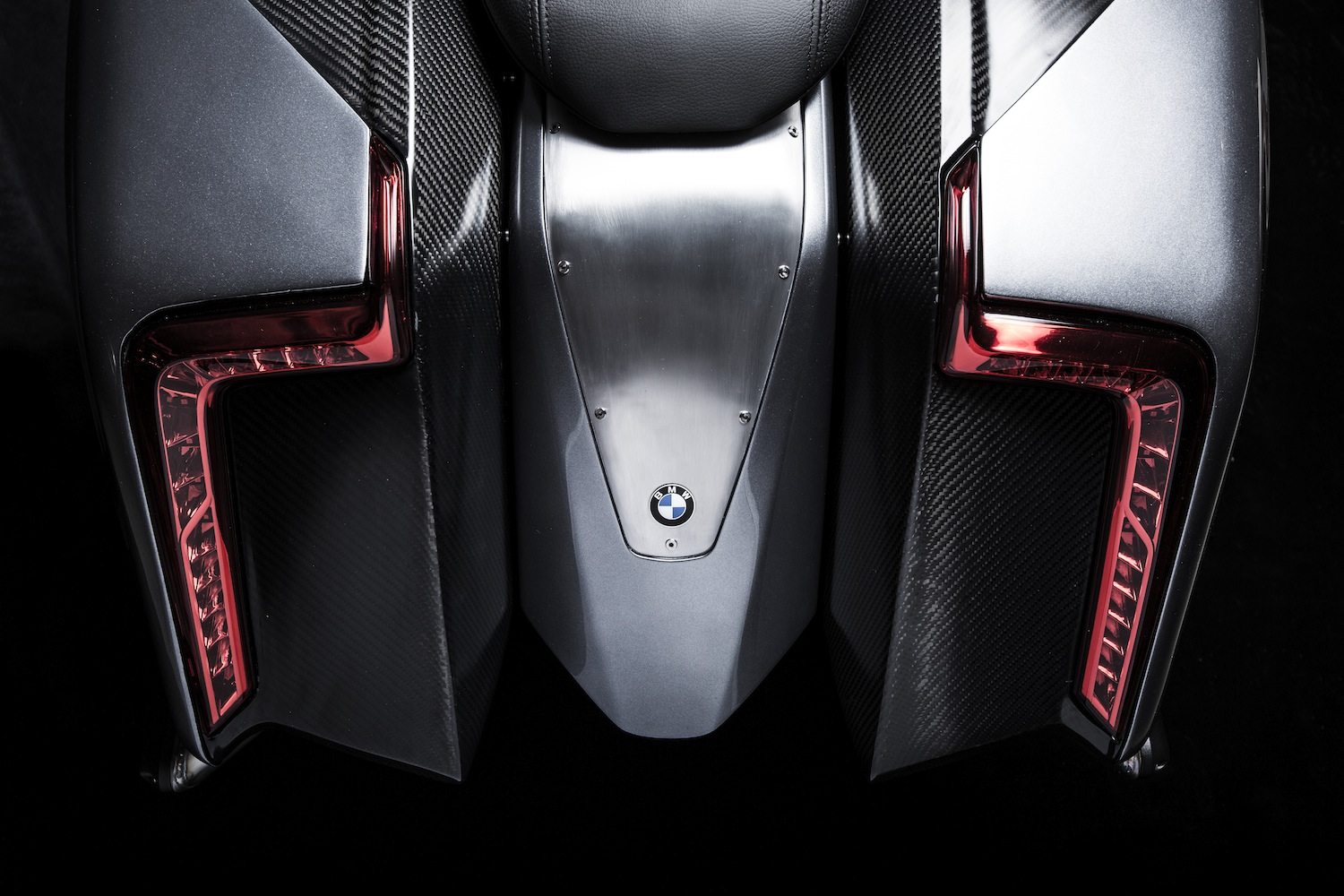 BMW Concept 101 - American dream sei pistoni - MotorAge New Generation