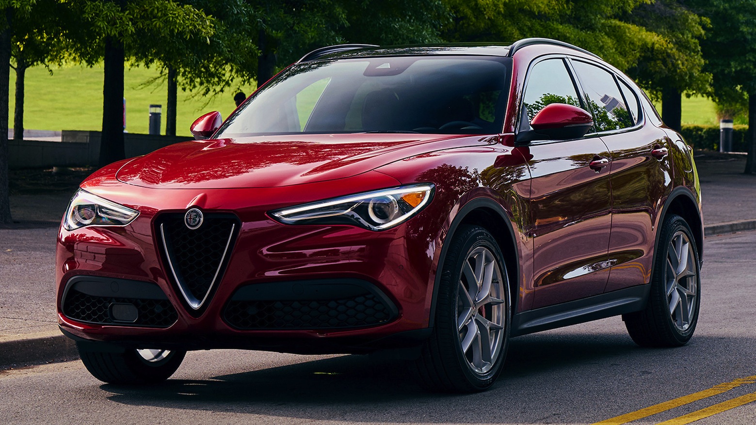 Alfa Romeo Stelvio premiato “Crossover of the Year 2018”