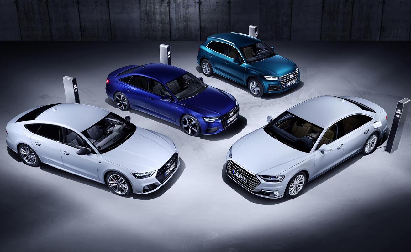 Debuttano quattro Audi ibride plug-in equipaggiate con dotazioni Sline