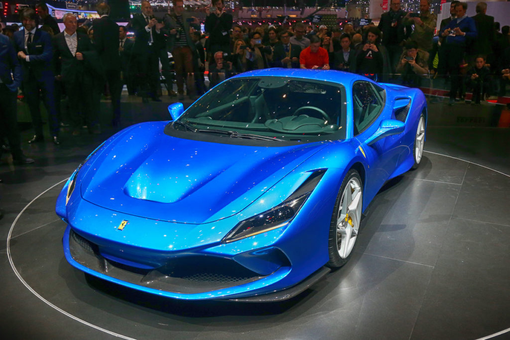 Ferrari F8 Tributo: il V8 Biturbo più forte che mai! - MotorAge New ...
