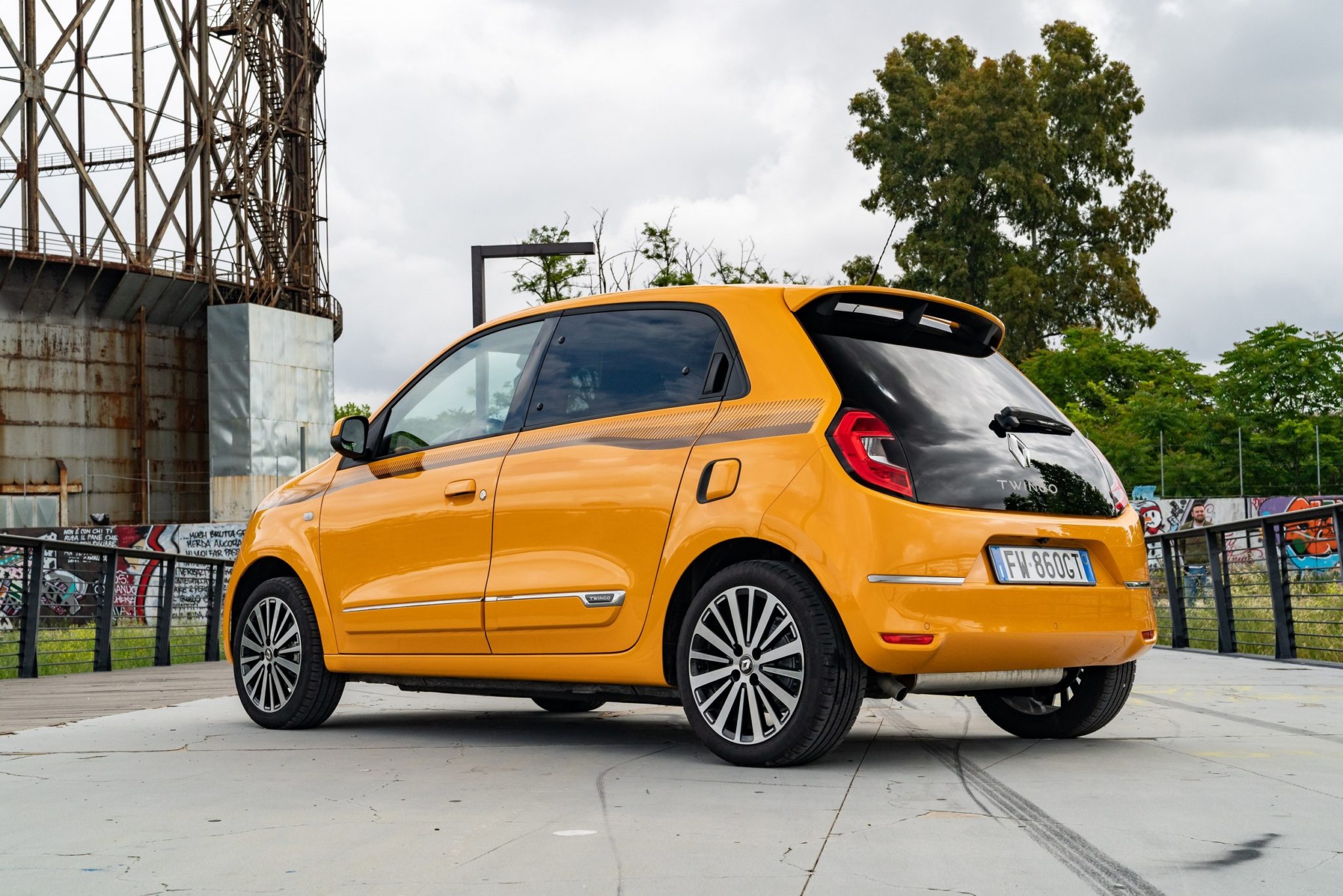 Renault Twingo: la streetcar rinnovata con tanto spazio