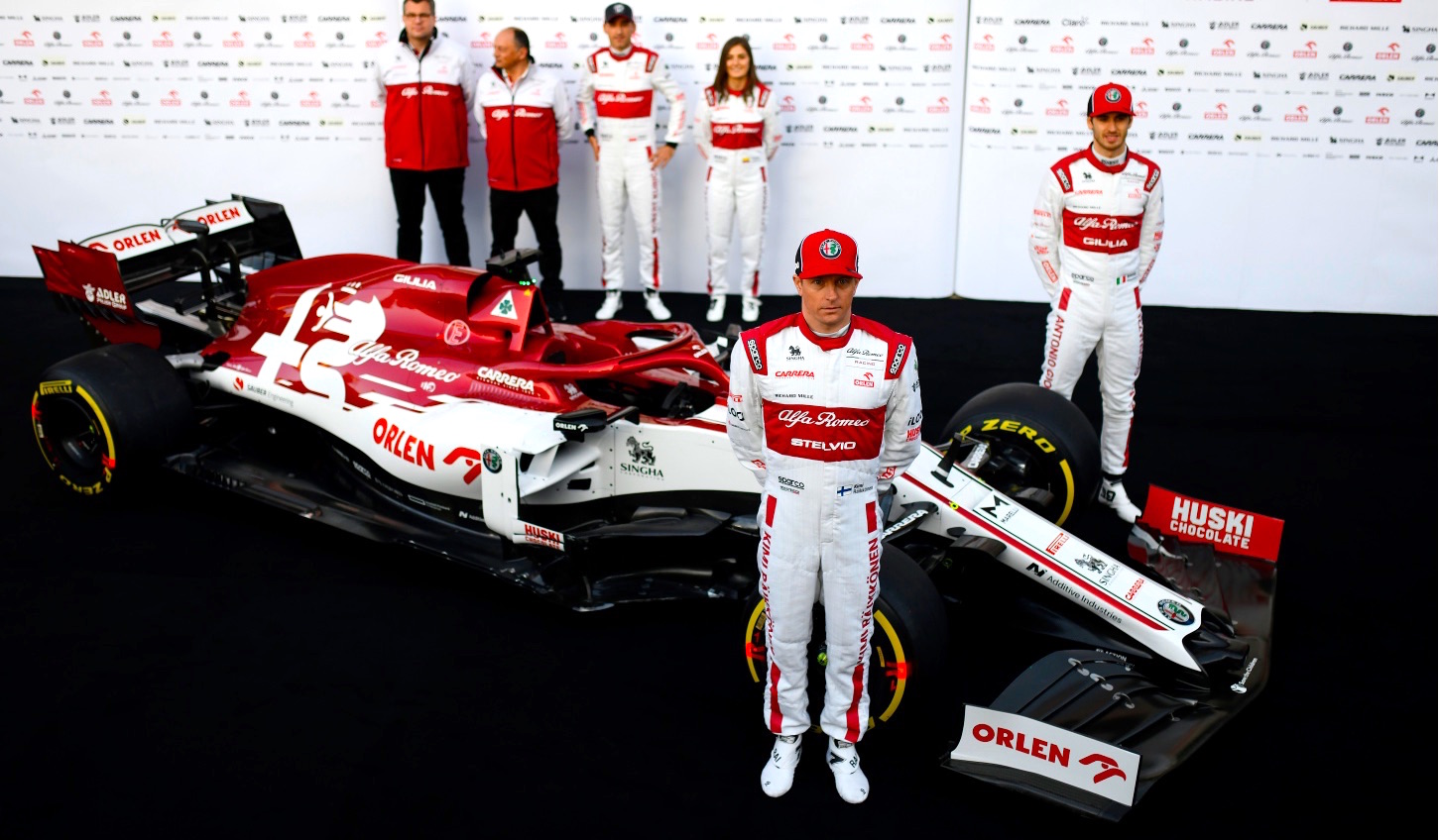 Alfa Romeo Racing ORLEN C39 : le foto e il video della nuova monoposto