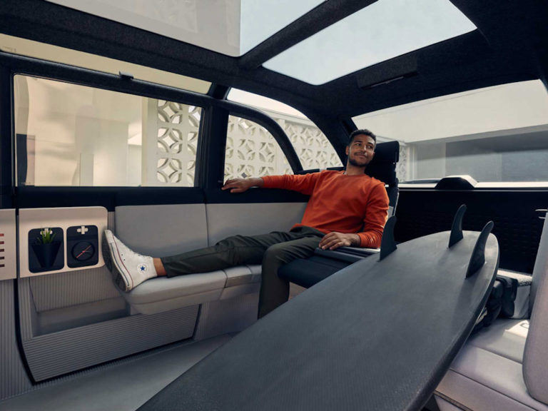 Canoo e la nuova frontiera del share business - MotorAge New Generation