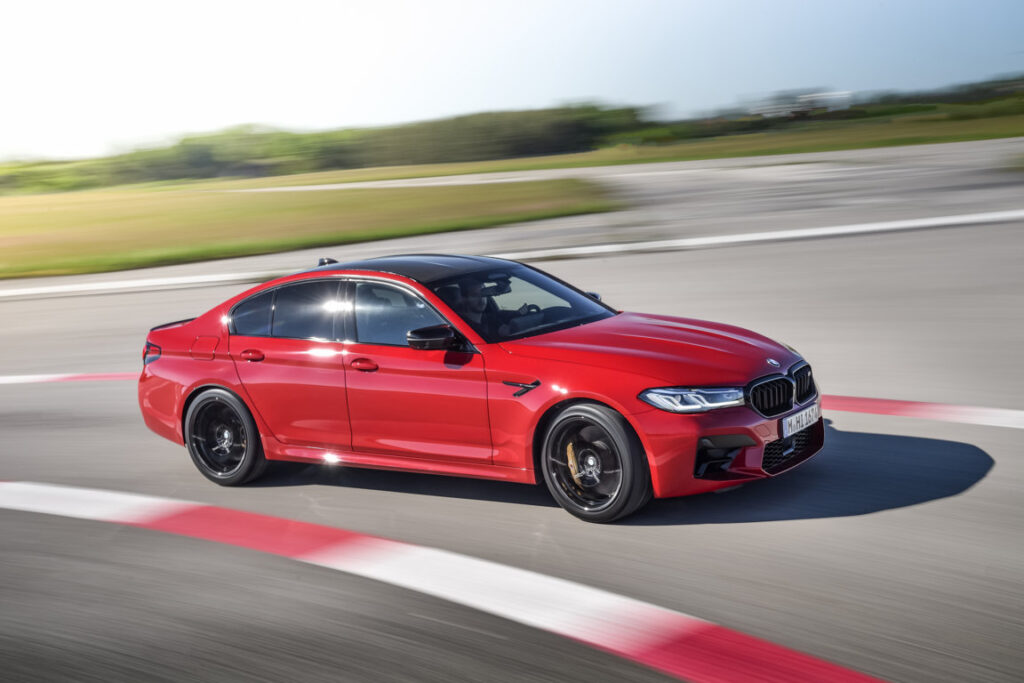 BMW M5-M5 Competition: high performance e facelift