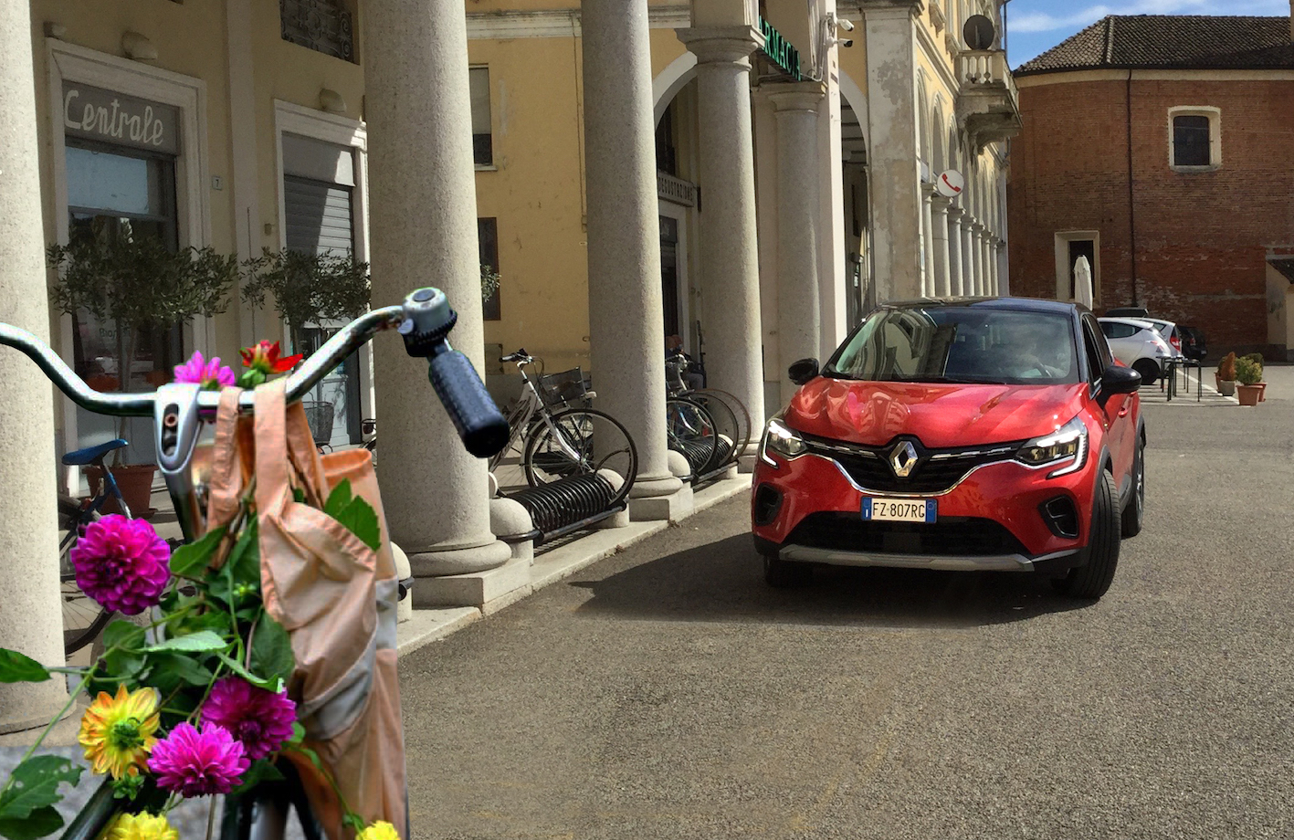 Renault Captur TCe 130 Intens EDC: tutta nuova tranne il nome