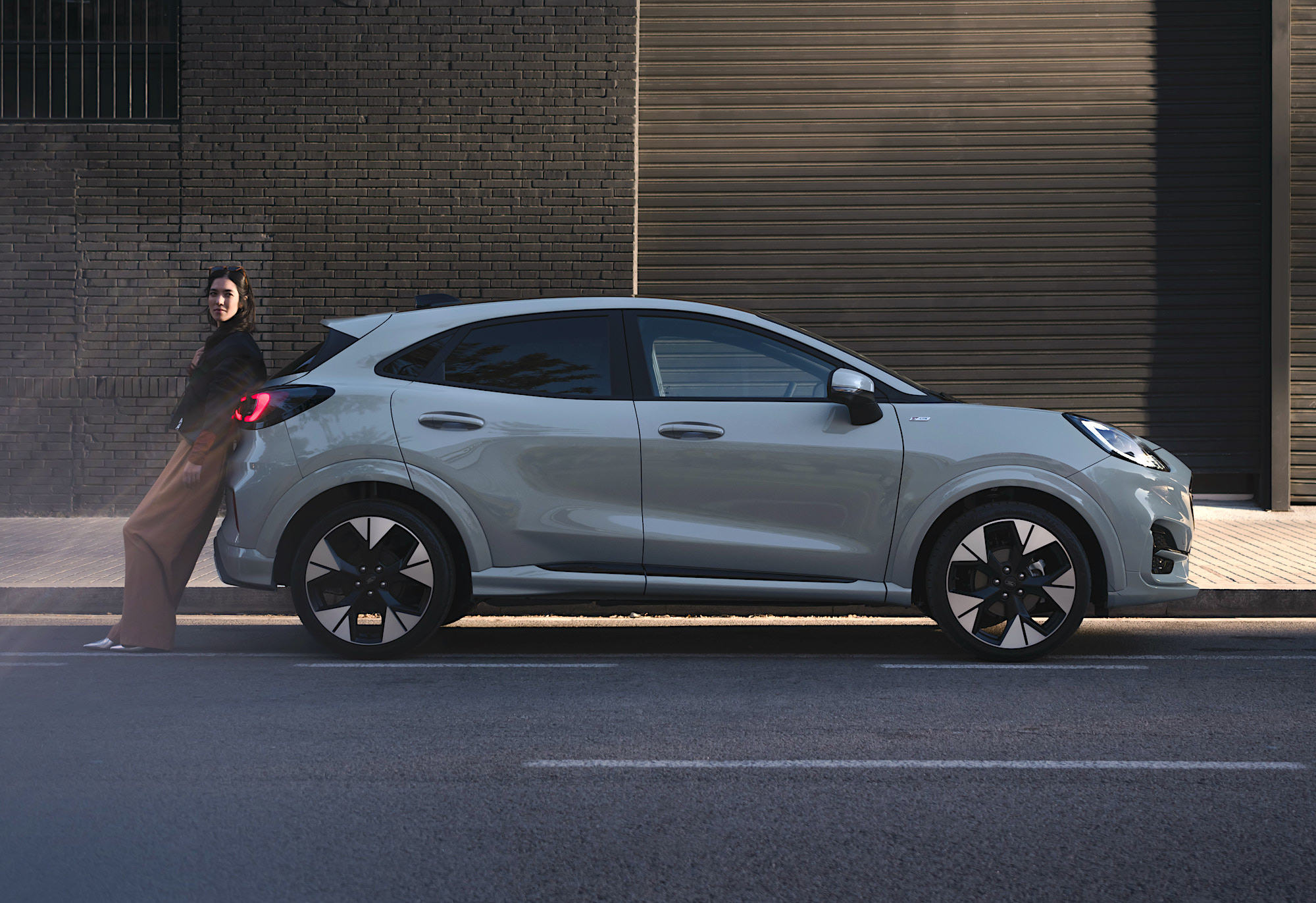 Ford Puma 2024, restyling tecnologico in attesa della elettrica