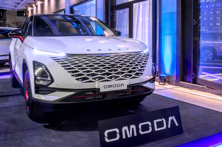 OMODA&JAECO. Già prenotabile il SUV OMODA 5, in arrivo l’elettrica