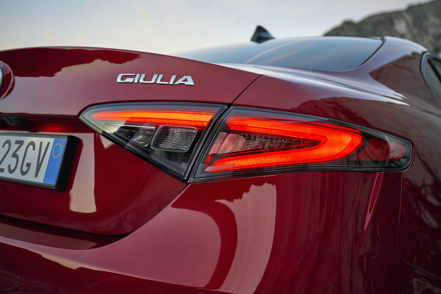 Nuova Alfa Romeo Giulia 2026: il missile elettrico da 1.000 CV ...