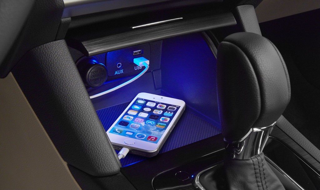 Subaru Outback MY15 - guarda avanti ammiraglia - MotorAge New Generation